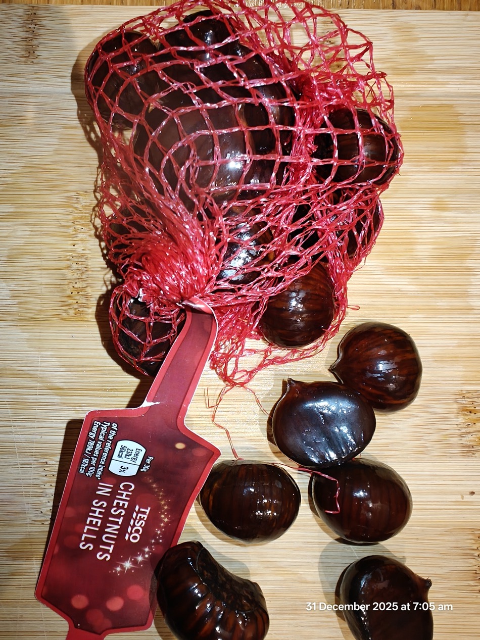 hot roast chestnuts - using an air fryer - Roger Frost: science ...